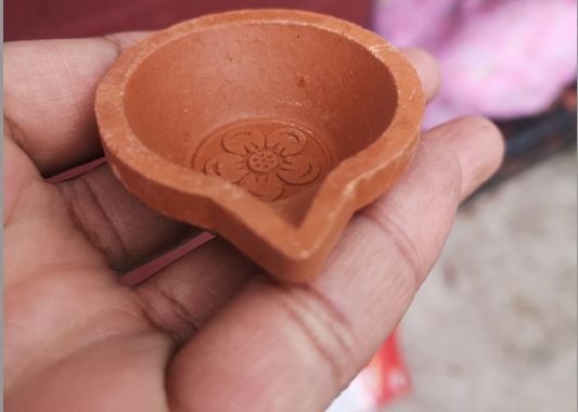 CLAY DIYA - DIWALI CLAY DIYA POTS - HANDMADE-SMALL SIZE - Buy Indian ...